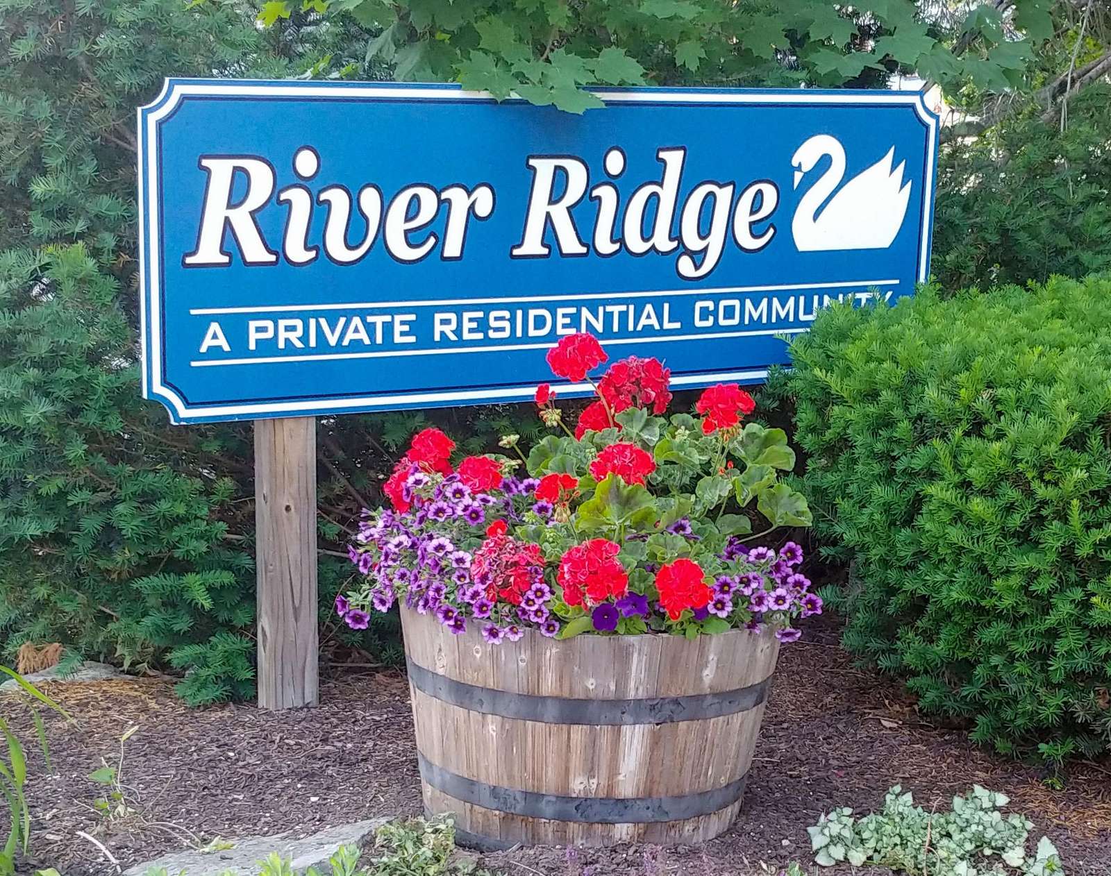 River Ridge Condo Association